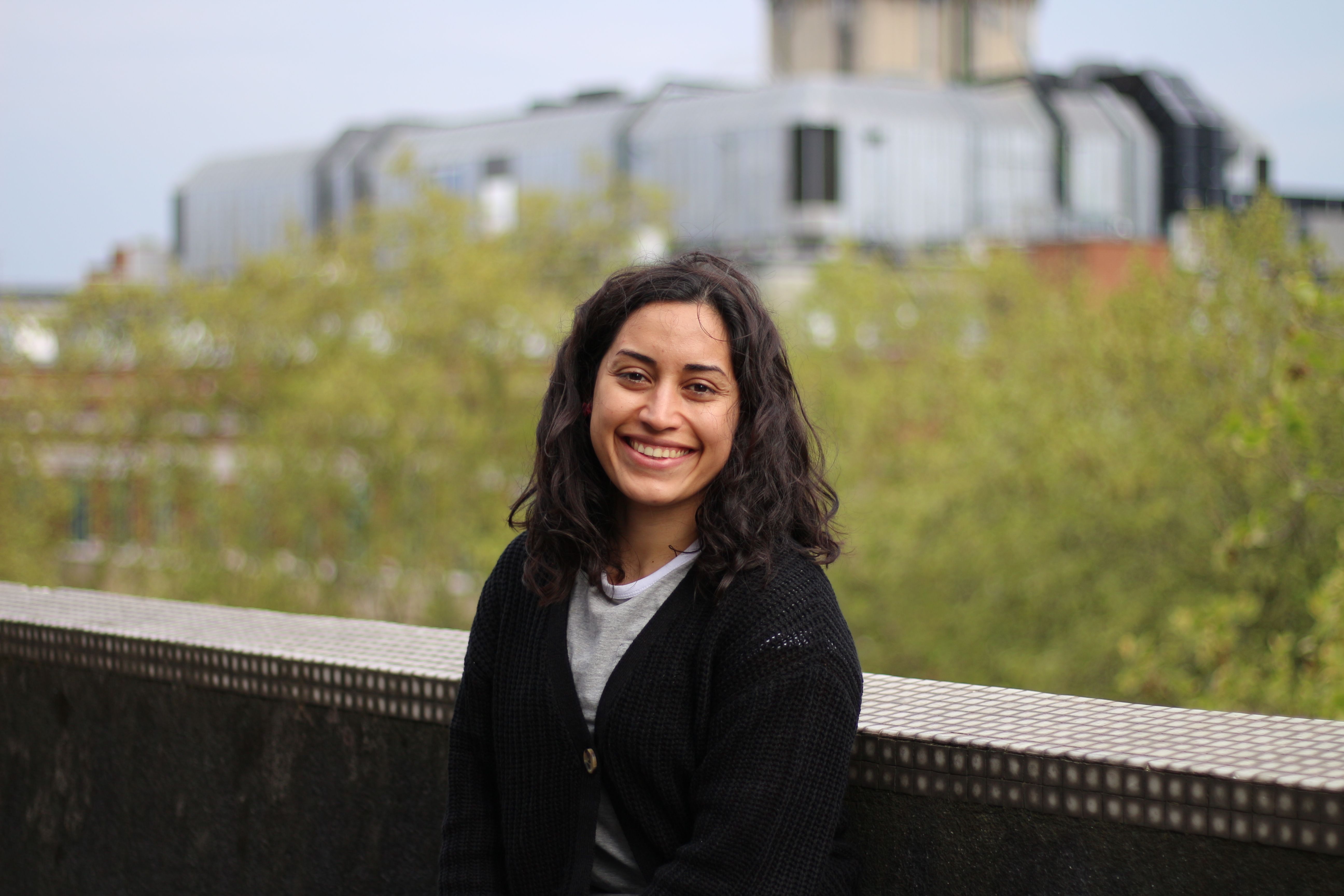 Egresada Emilia Castillo gana premio internacional Bright Spark Lecture ...