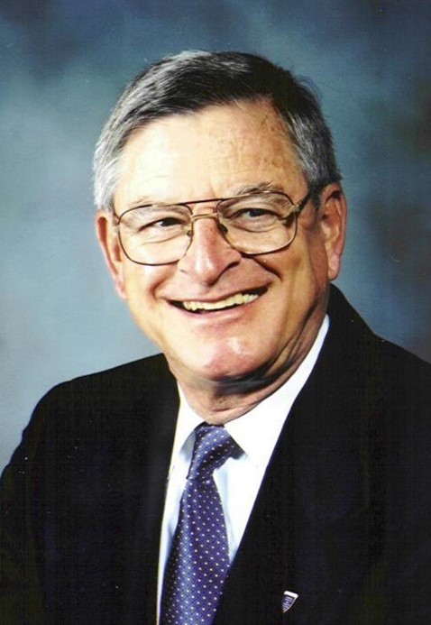 Seminario Geotecnia “Lessons from the lives of two dams” - Departamento ...